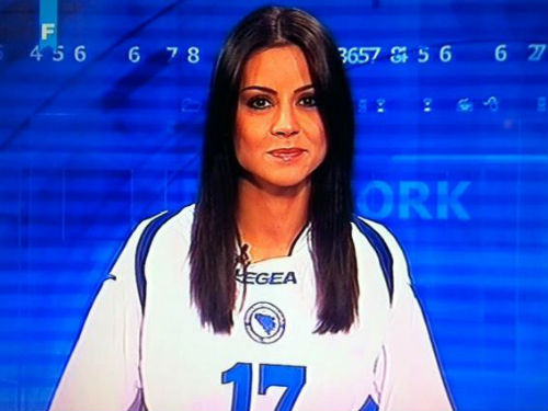 Aida Delić Mujan - Ovako najljepša bh voditeljica izgleda - bez šminke ...